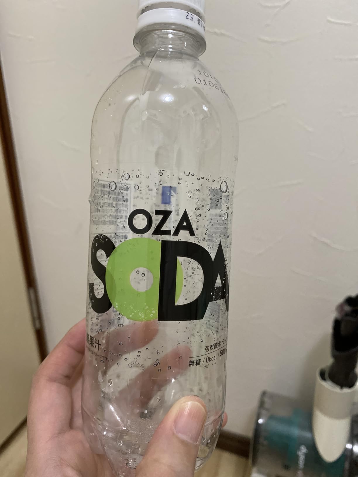 Amazon | 炭酸水 OZA SODA 強炭酸水 500ml×24本 (500ml, シリカ) | OZA SODA（オウザソーダ） | 炭酸水 通販