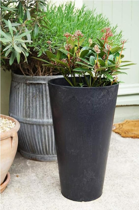 Black Colour Plastic Tower Pot Plant 18 Inch Flower Pots for Home ...
