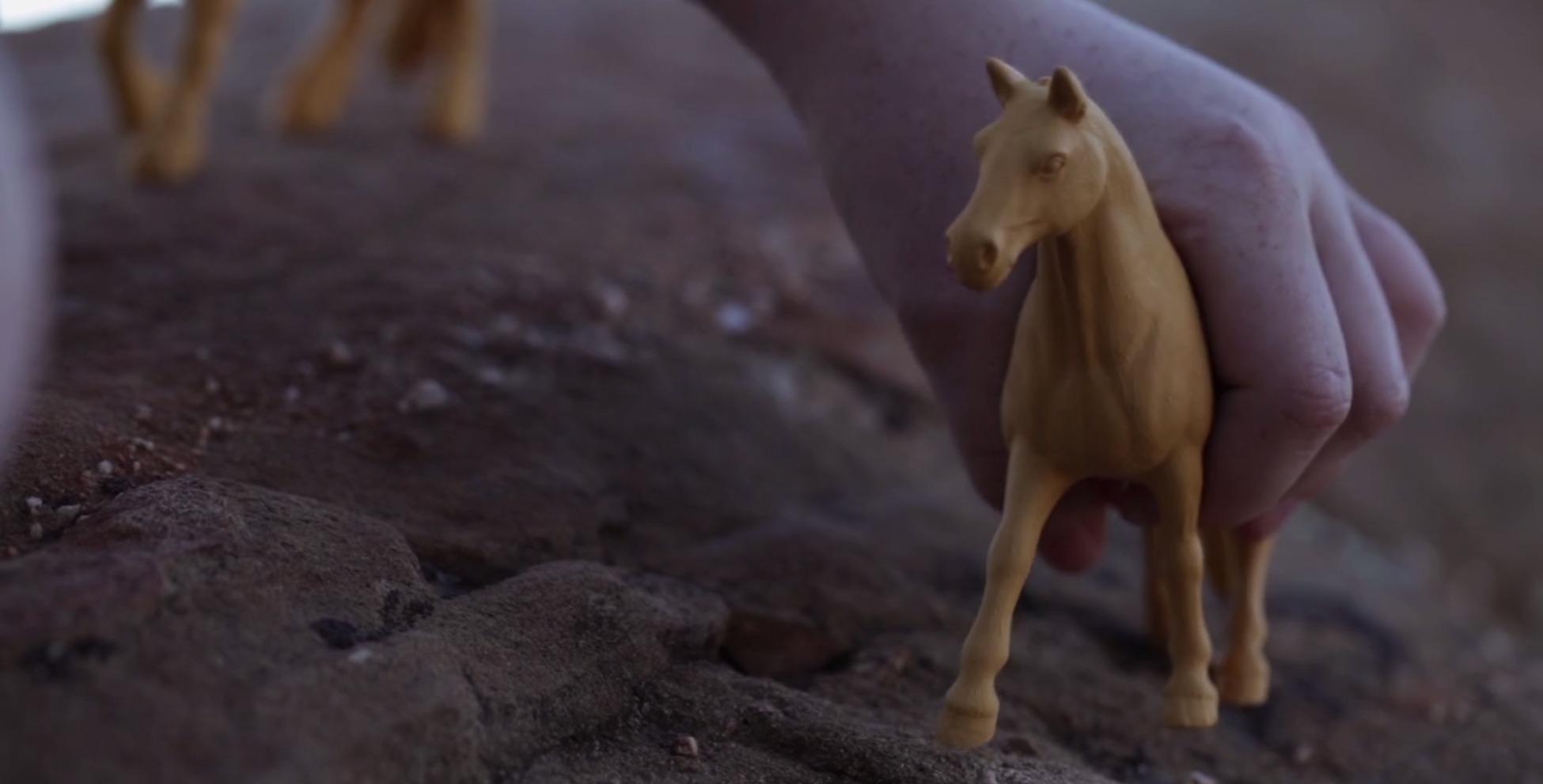 Amazon.com: Schleich Hanoverian Mare Toy Figure : Schleich: Toys & Games