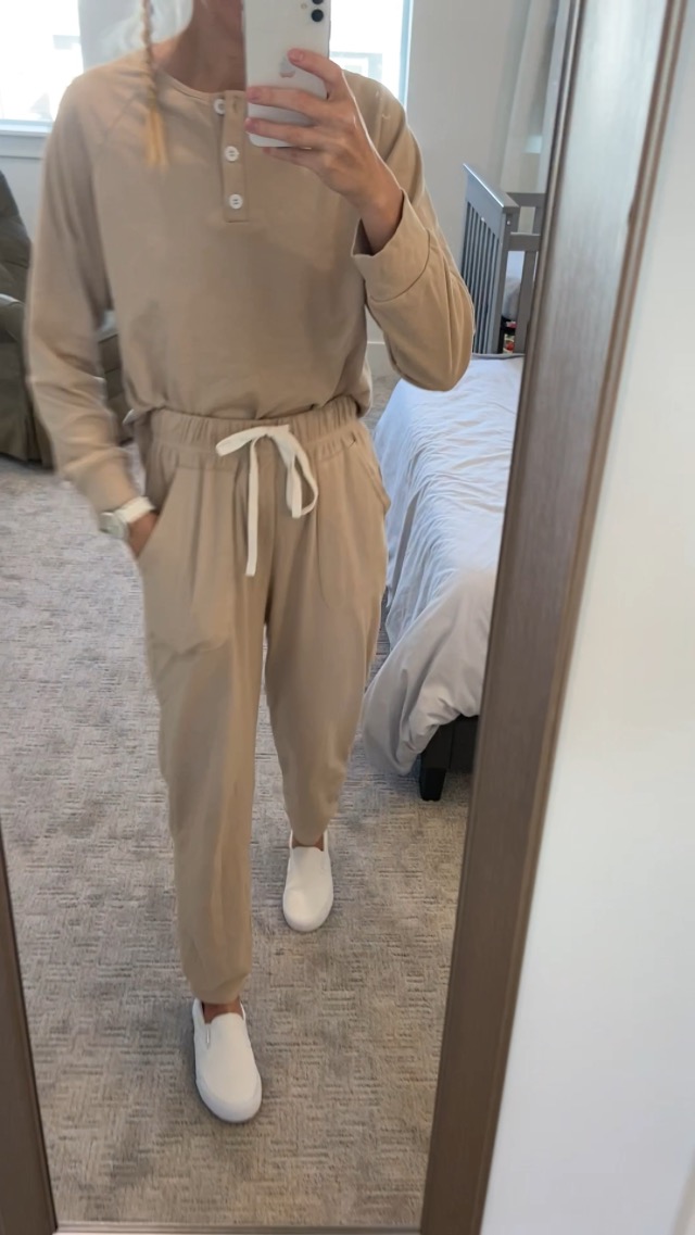 Watch SUPER Comfy Lounge Set on Amazon Live