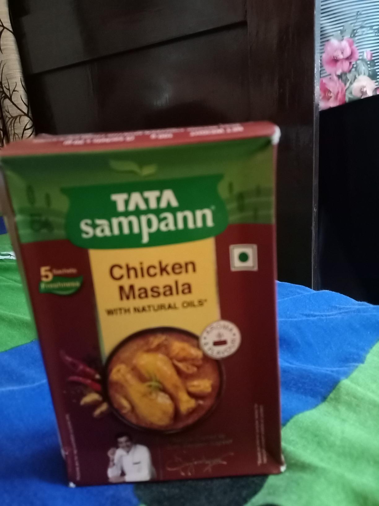 Tata Sampann Chicken Masala with Natural Oils, 100g, Crafted by Chef ...