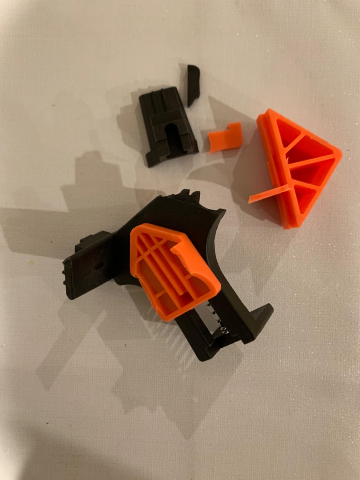 C CASIMR 90 Degree Corner Clamp, 4 Pack Adjustable Single Handle Spring ...