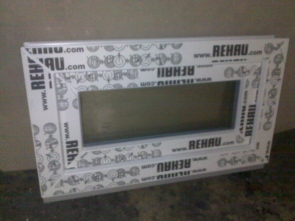 Amazon.com: Rehau UPVC-window 70x40 cm, colour white, tilting opening ...