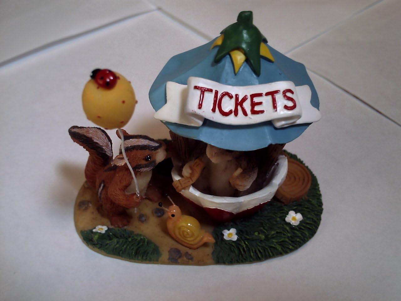 Amazon.com: Teeny Tiny Tails The Ticket Booth: Collectible Figurines ...