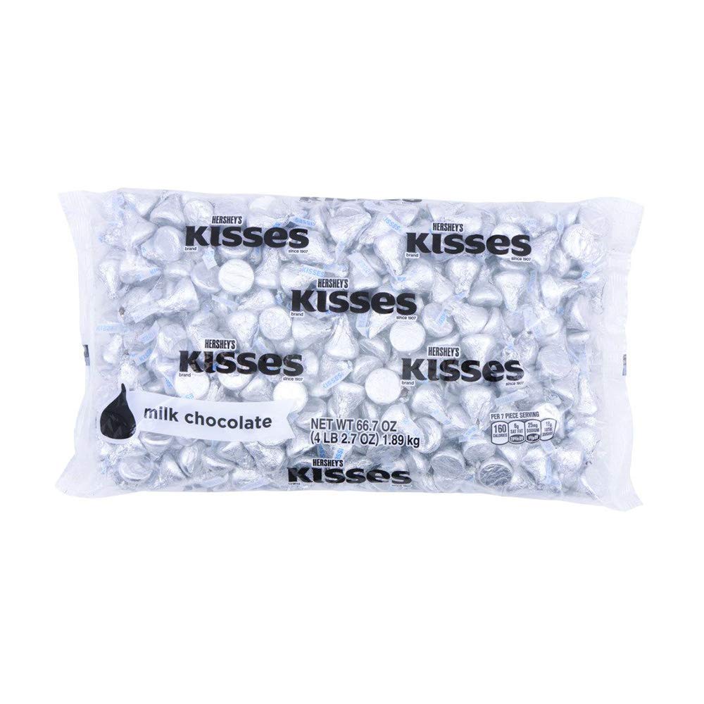 HERSHEY'S KISSES Silver Foils Milk Chocolate Candy, Bulk, 66.7 oz Bulk ...