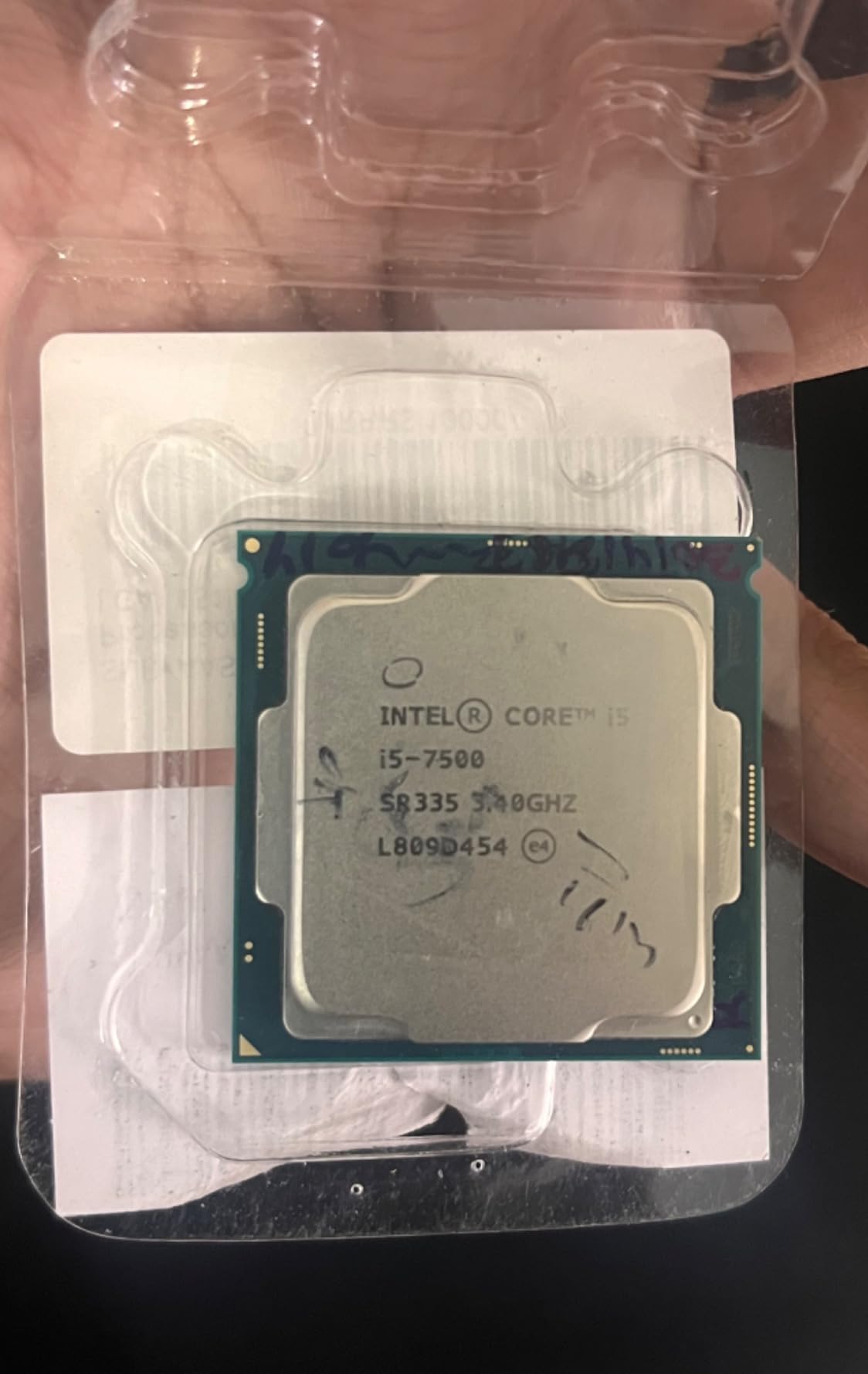 Amazon.in: Buy SURYAASYS Core™ i5 7th Generation 7500 Processor 6M ...