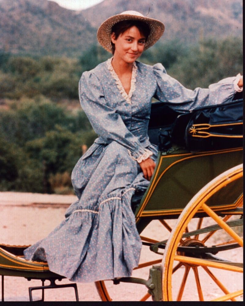 Amazon.com: Posterazzi Yvonne Suhor On Wagon In The Young Riders Photo ...
