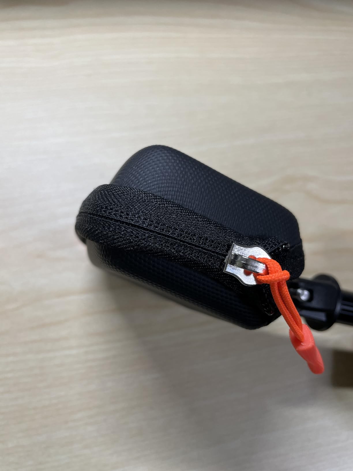 Amazon.co.jp: CYNOVA 黒のINSTA360 ACE Pro用 ミニカメラバッグ,ハードシェルトラベルオーガナイザー ...