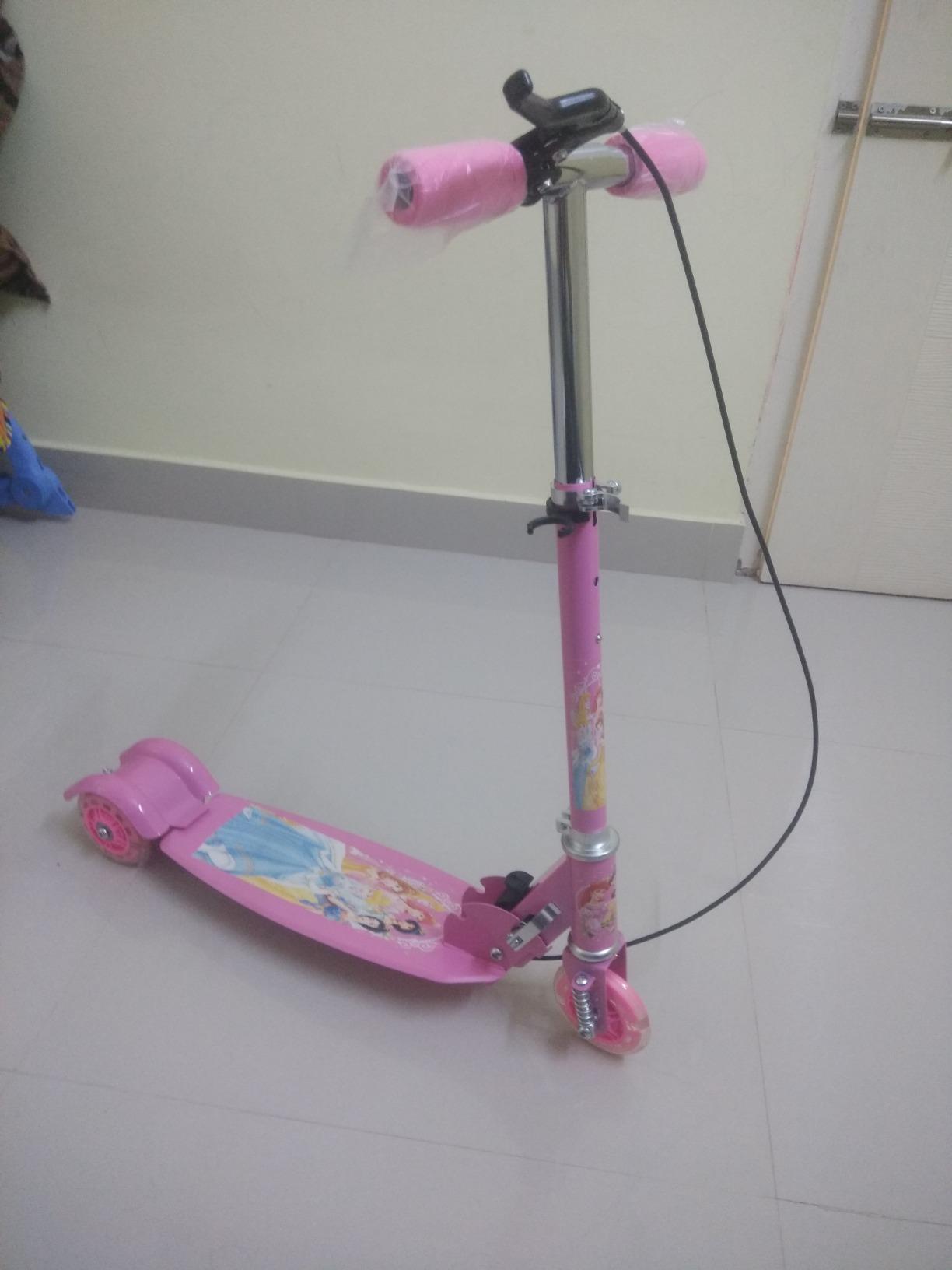 divine man Scooter|Road Runner Scooters|3 Wheel Fold-able Scooter|Skate ...