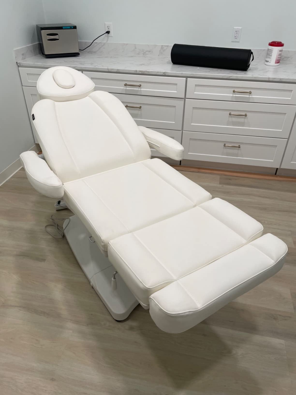 $103/mo - Finance Facial Beauty Bed Medical Aesthetic Tattoo Procedure ...