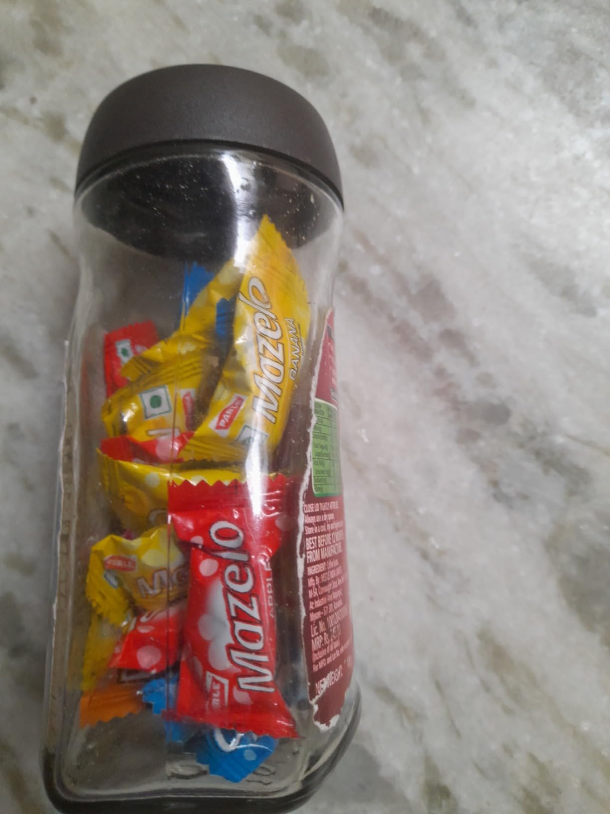 Parle Mazelo Candy - 5 Exciting Flavours, 217.8g : Amazon.in: Grocery ...