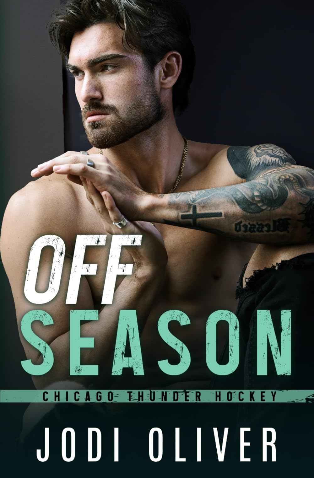 Amazon.com: Off Season (Chicago Thunder Book 2): 9798879724783: Oliver ...