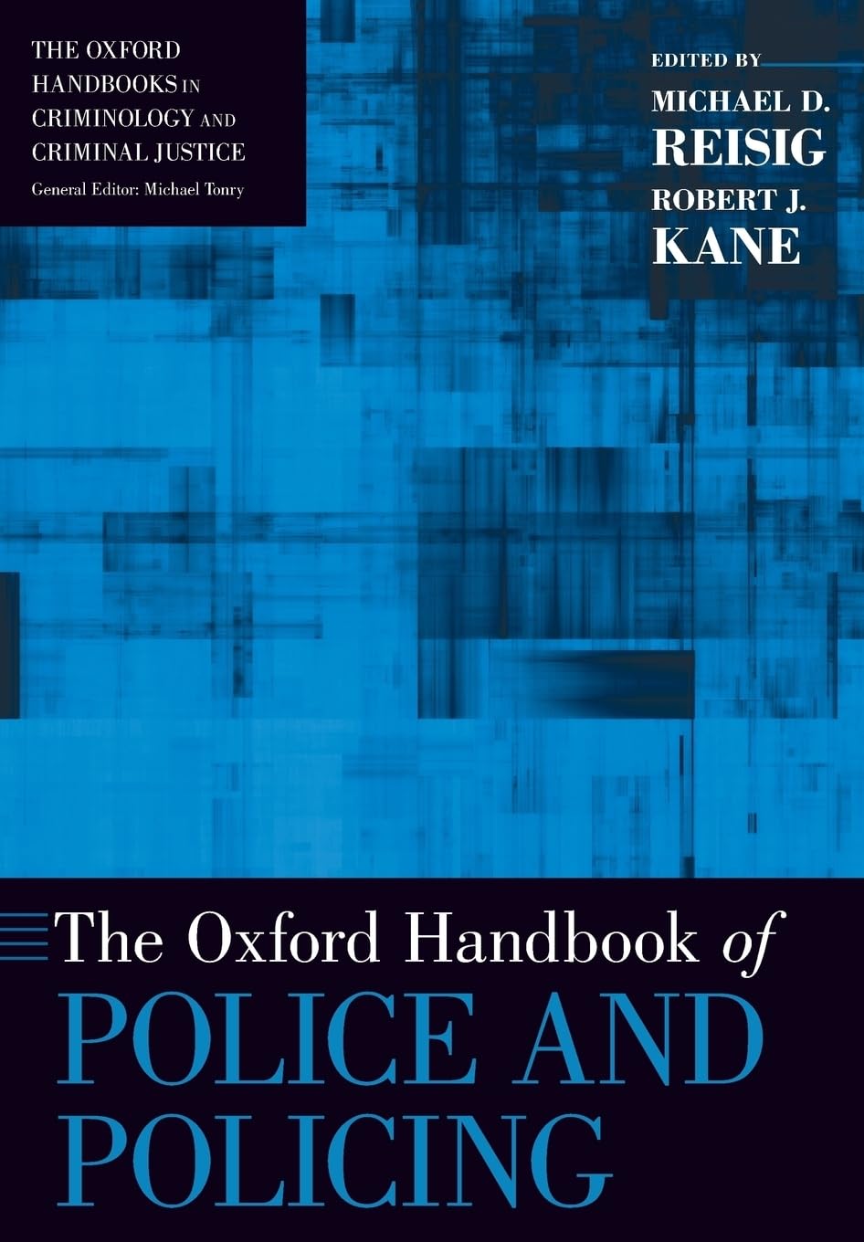 Amazon.com: The Oxford Handbook of Police and Policing (Oxford ...