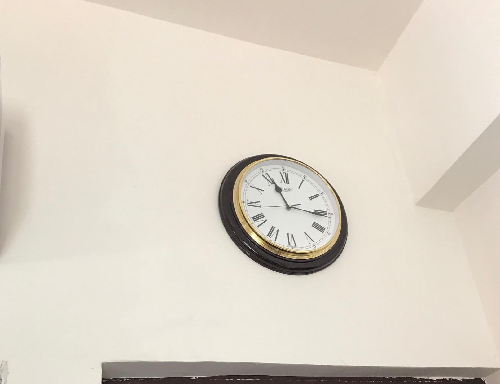 Buy Rikon Quartz Wooden Finish Plastic Round Shape Roman Number Display ...