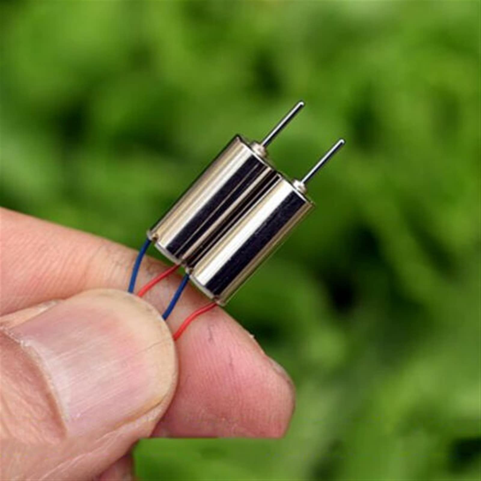 Tiny Dc Motor For Diy Toys 2pcs DC 3.7V 7x17mm Micro Coreless Motor ...