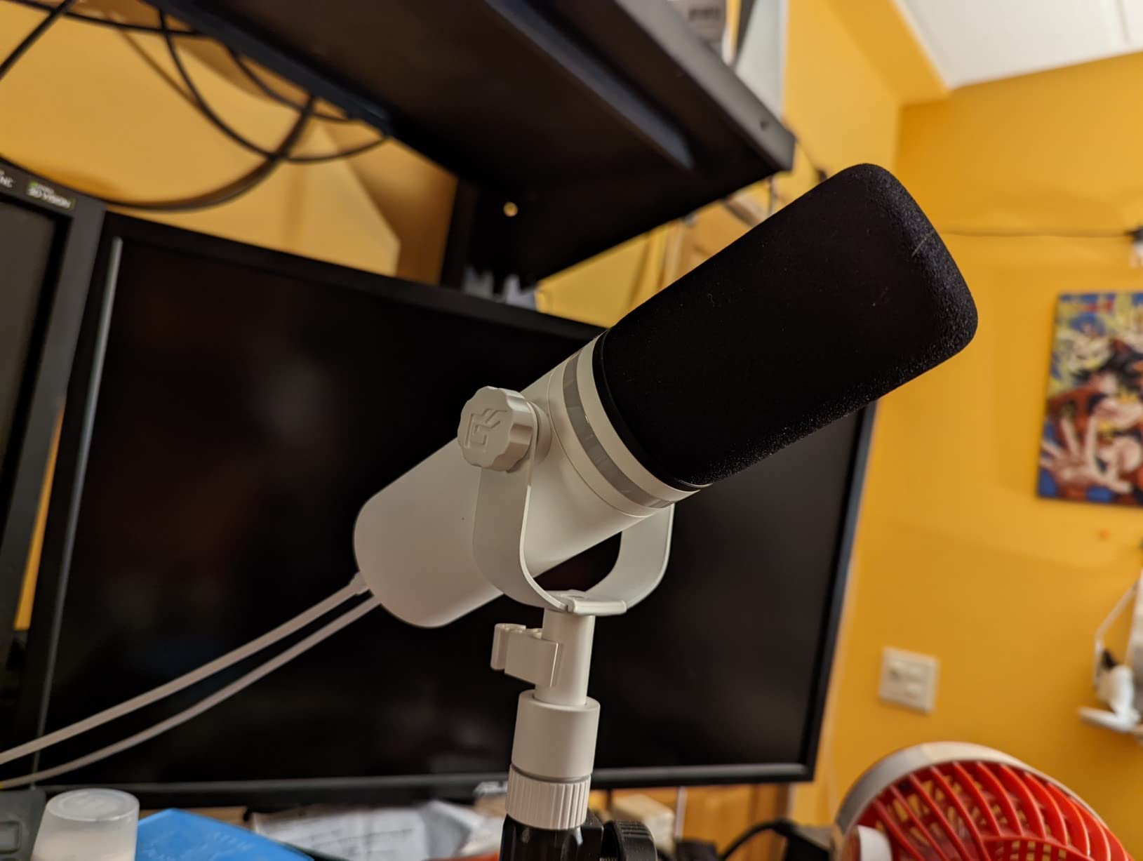 $26/mo - Finance BEACN Mic Dark - USB C Broadcast Dynamic Microphone ...