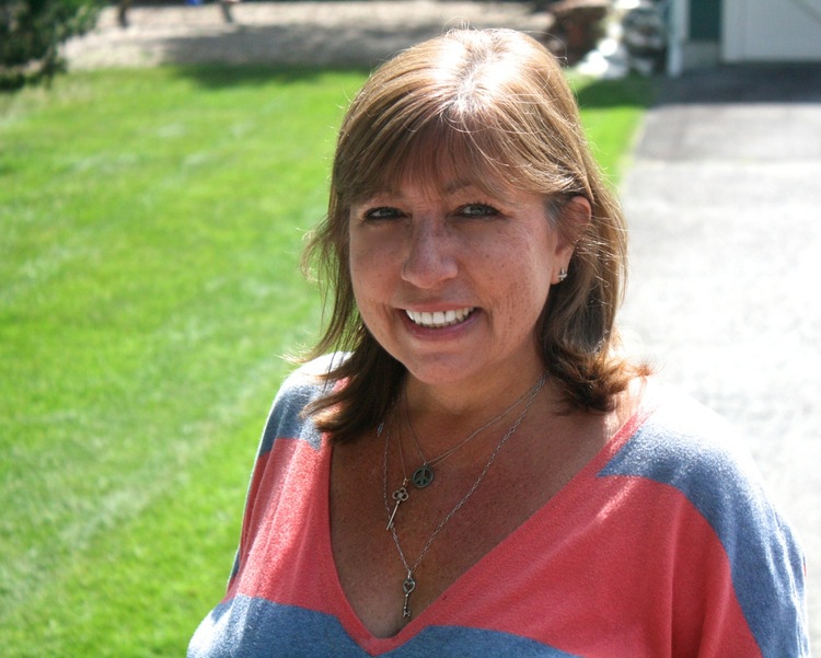 Amazon.com: Dana Aynn Levin: books, biography, latest update