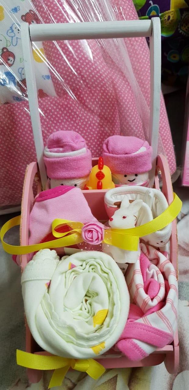 Little Surprise Box Wooden Pink Pram Hamper for Newborn Baby Boy (0 ...