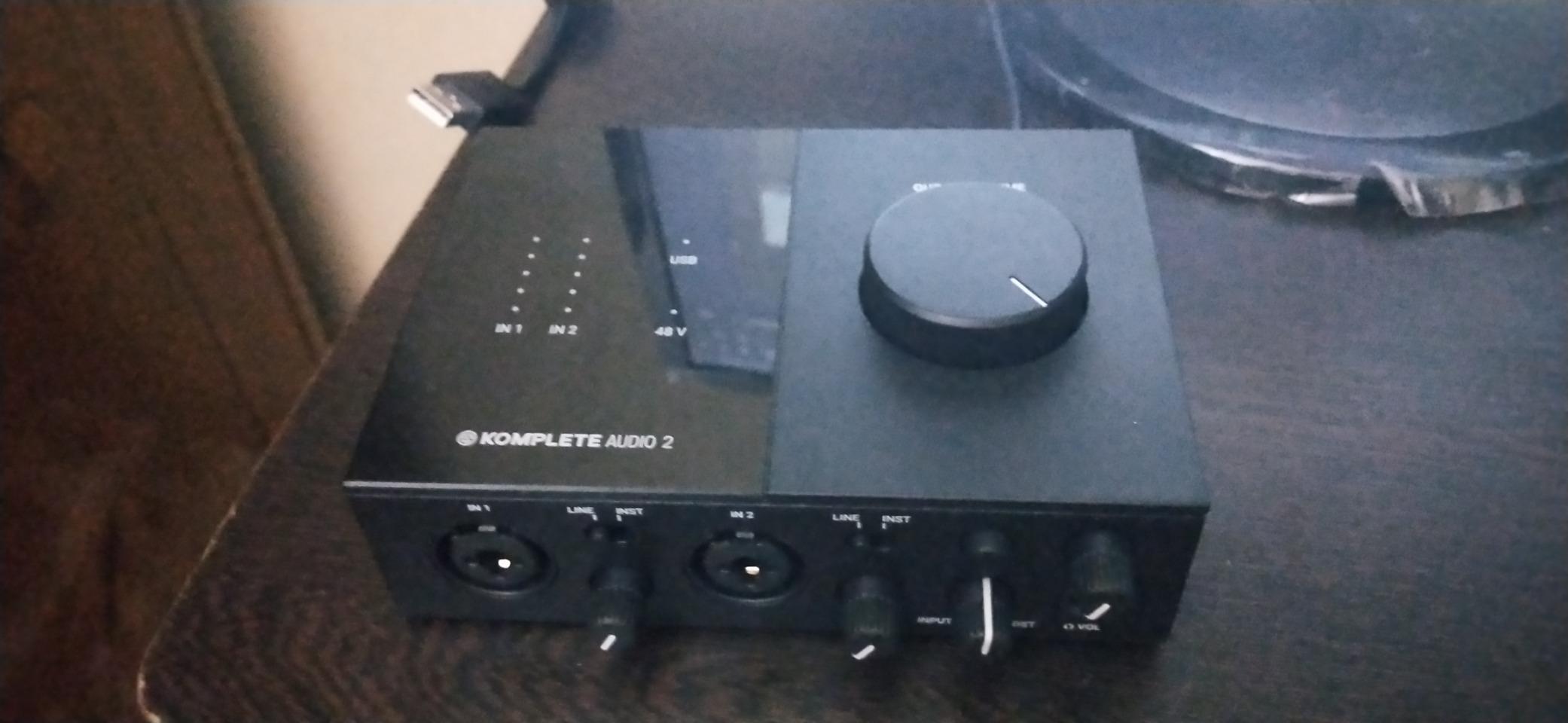 Native Instruments Komplete Audio 2 : Amazon.in: Musical Instruments