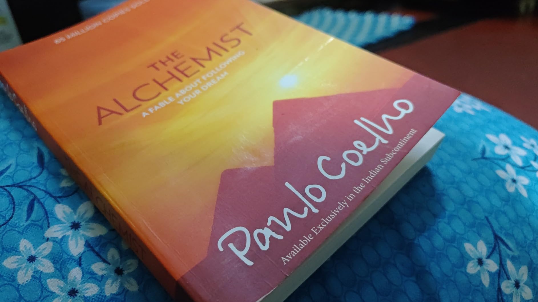 Buy The Alchemist Book Online at Low Prices in India | The Alchemist ...