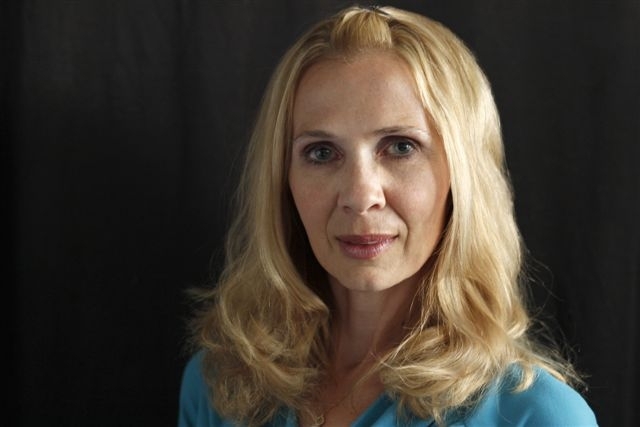 Amazon.com: Laura Gray-Rosendale: books, biography, latest update