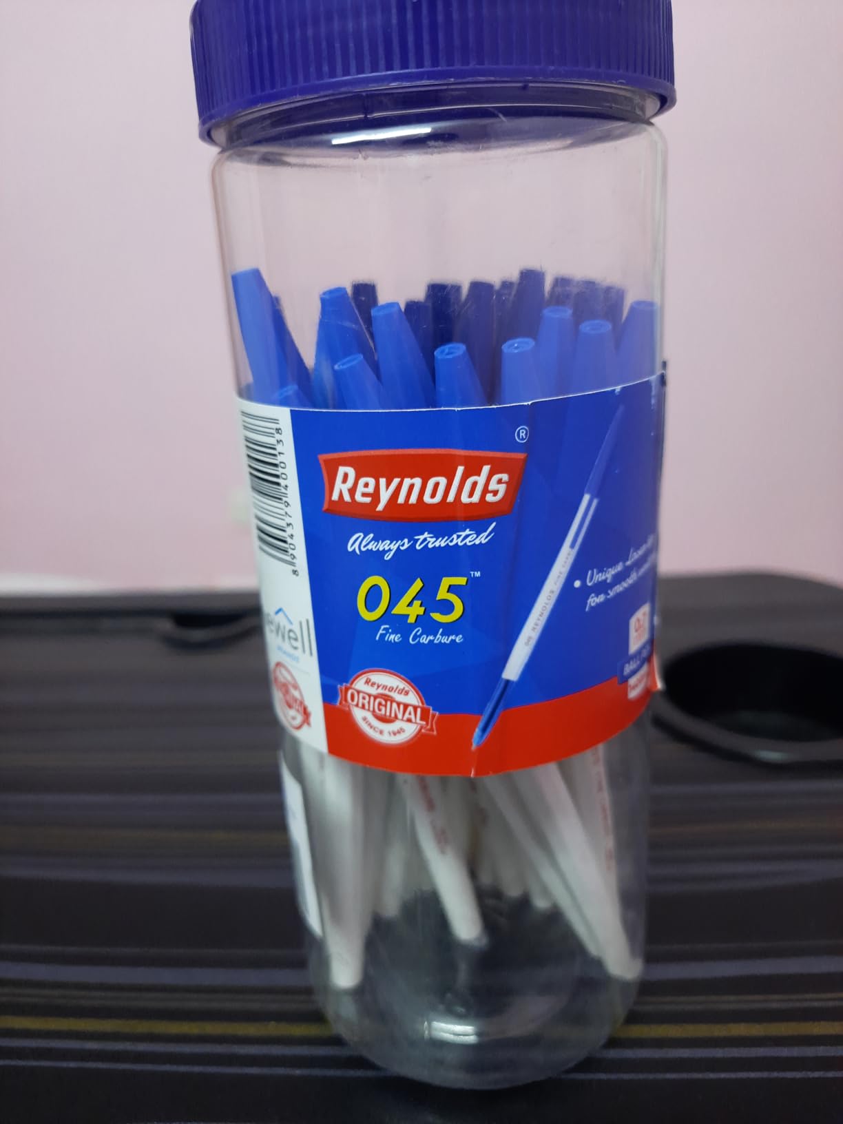 Reynolds 045 Ball Pen SET - 5 PENS (4 Blue 1 Black) | PENS WITH ...