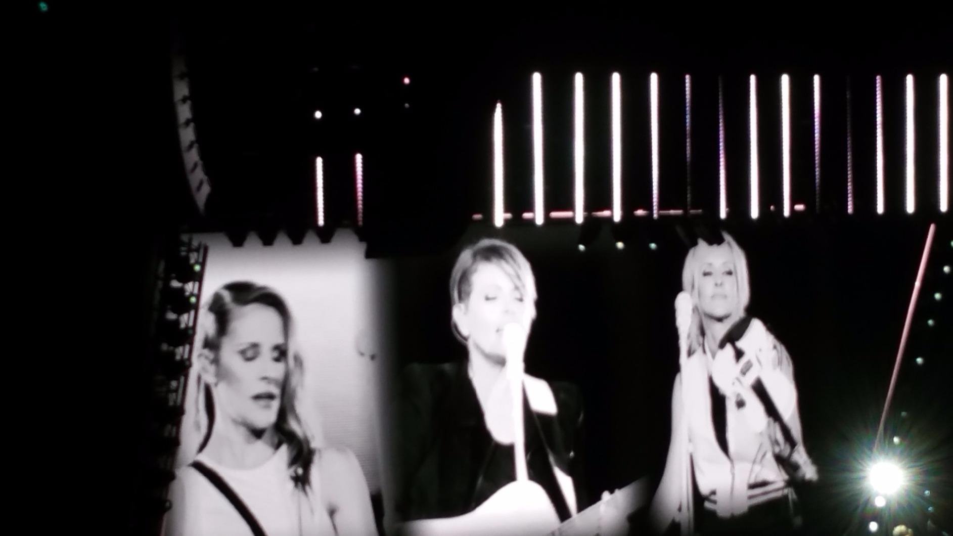 The Essential The Chicks: Amazon.co.uk: CDs & Vinyl