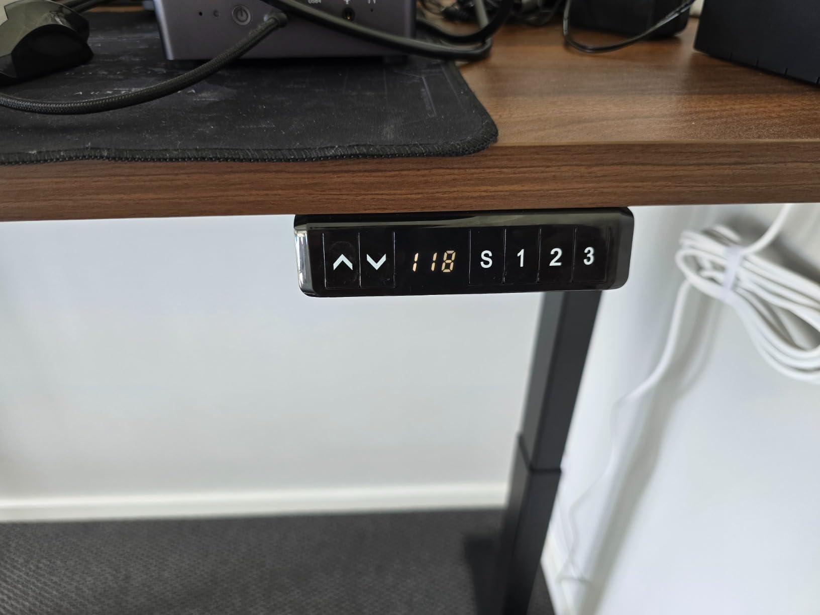 Oikiture Electric Motorised Standing Desk Dual Motors Sit Stand Desk ...