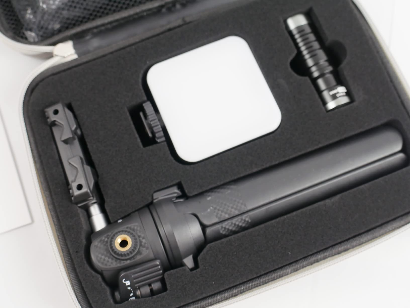 USKEYVISION Vlogging Kit,Youtuber Starter Kit with Phone Tripod,Phone ...