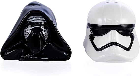 Amazon.com: Star Wars Kylo Ren & Stormtrooper Ceramic Salt & Pepper ...