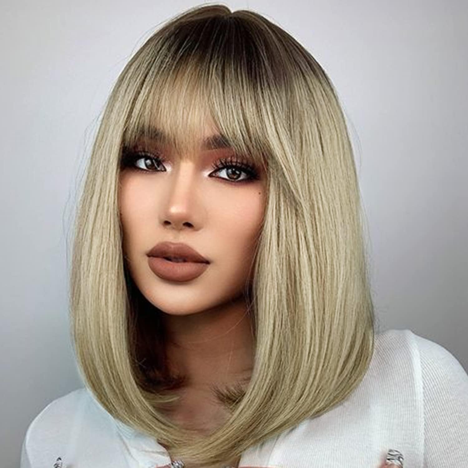 Amazon.com : Creamily 14 Inch Short Ombre Blonde Bob Wigs with Bangs ...