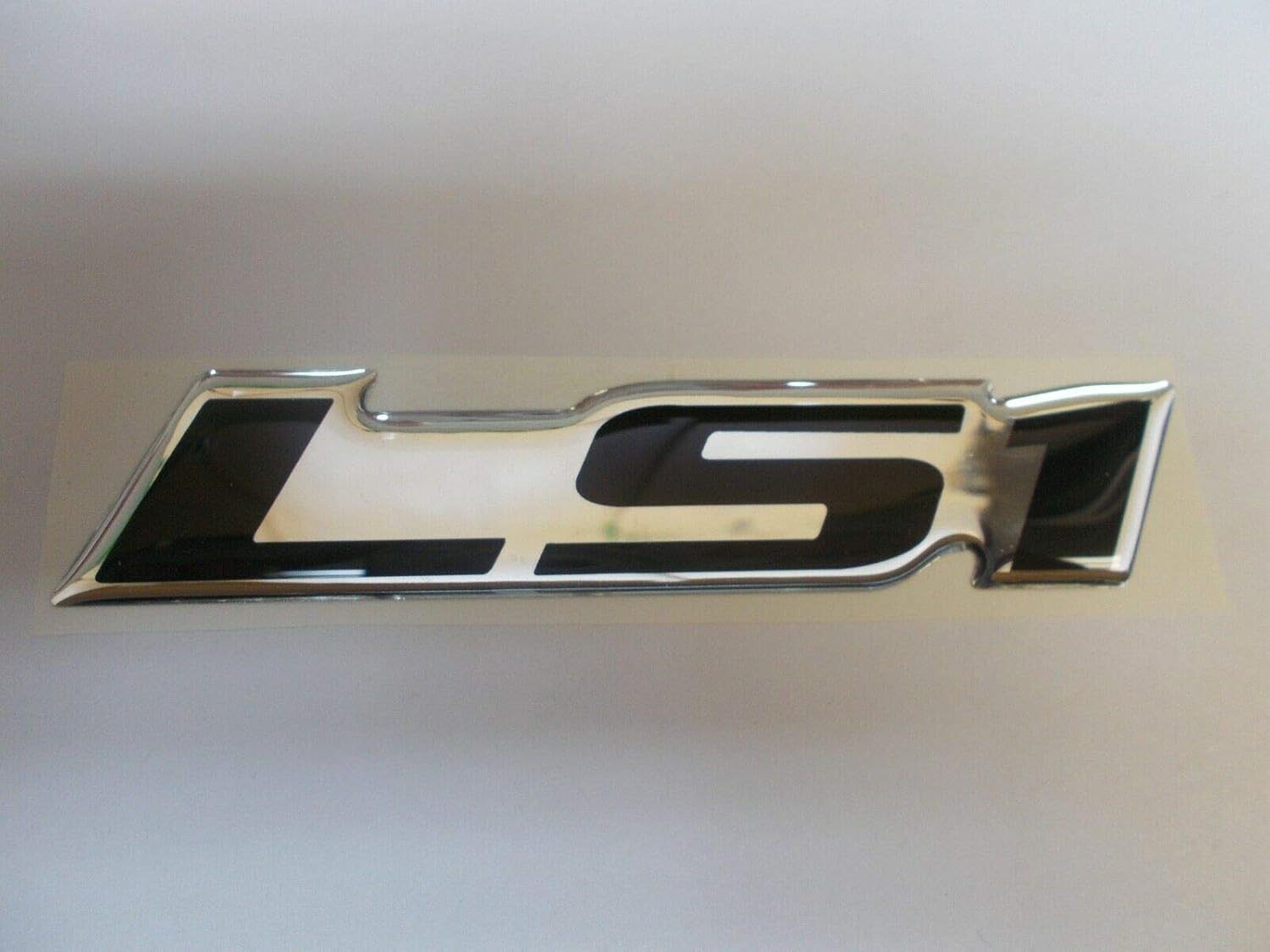 Amazon.com: Vette Works Intl LS1 Fender Emblem Black L Zr1 Style ...