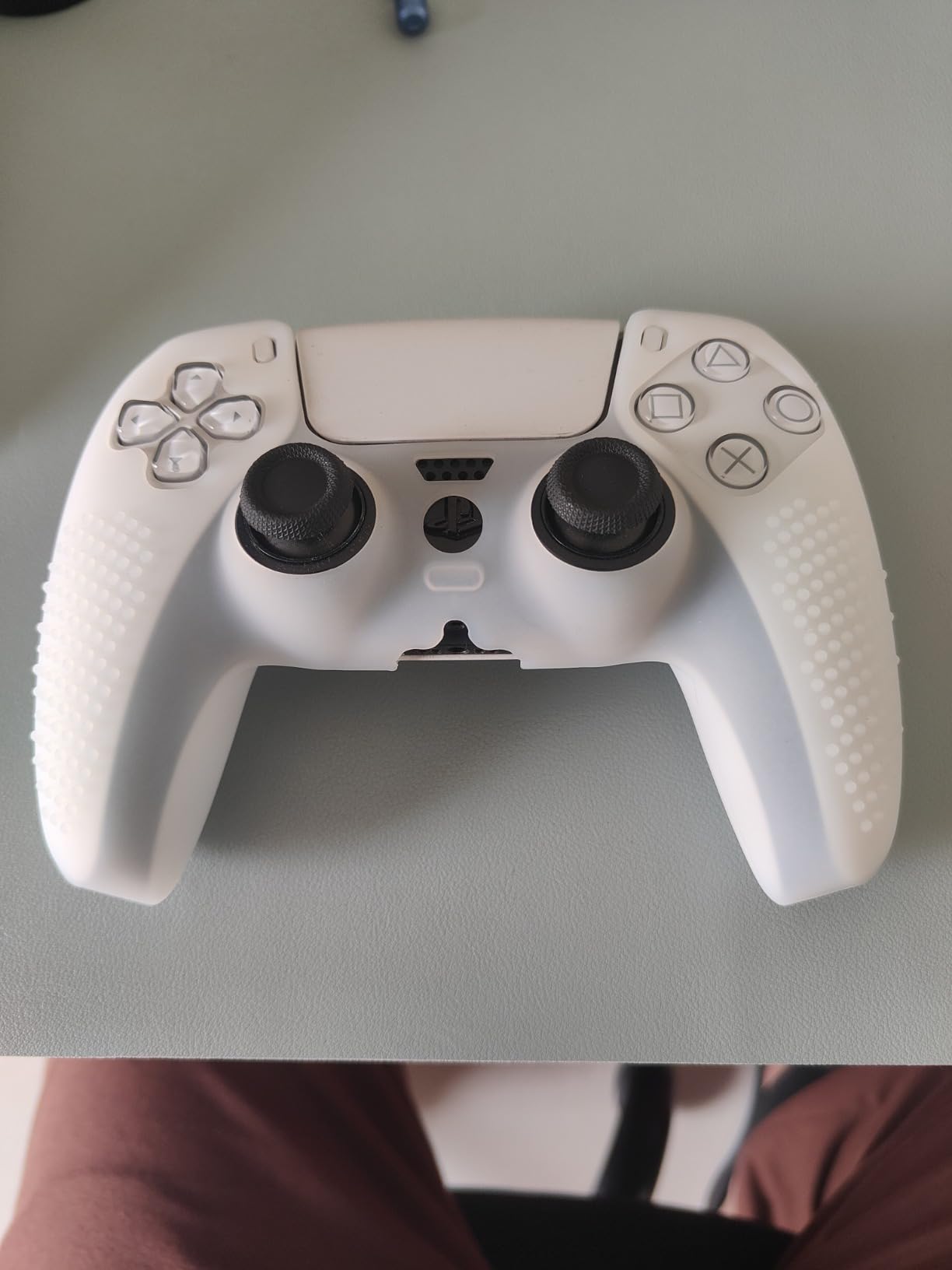 ECHZOVE Silicone PS5 Pro Controller Case, Anti-Slip Silicone PS5 Pro ...