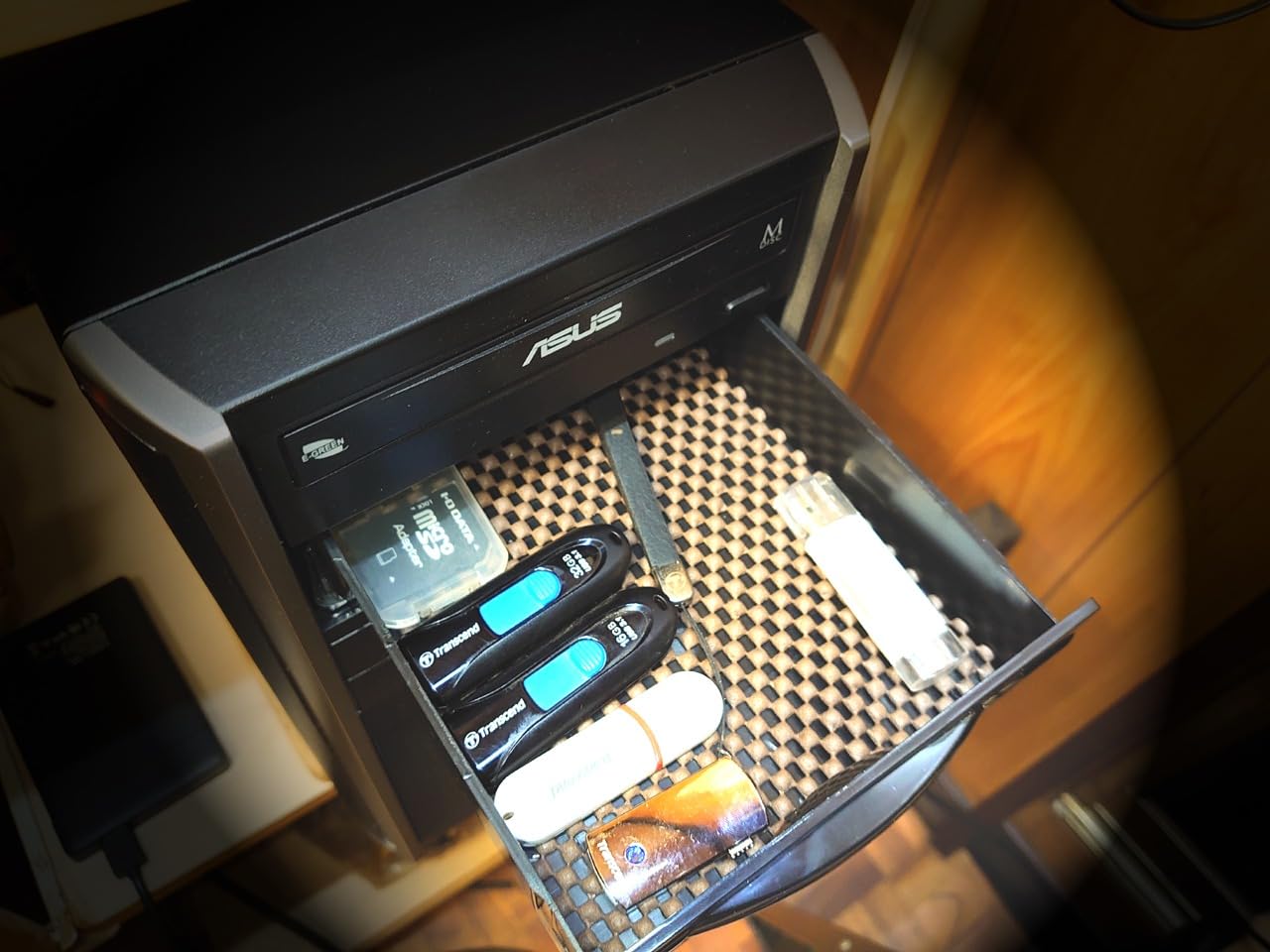 Amazon | アイネックス 5インチベイ小物入れ BB-03A | アイネックス(AINEX) | パソコン用ネジ 通販