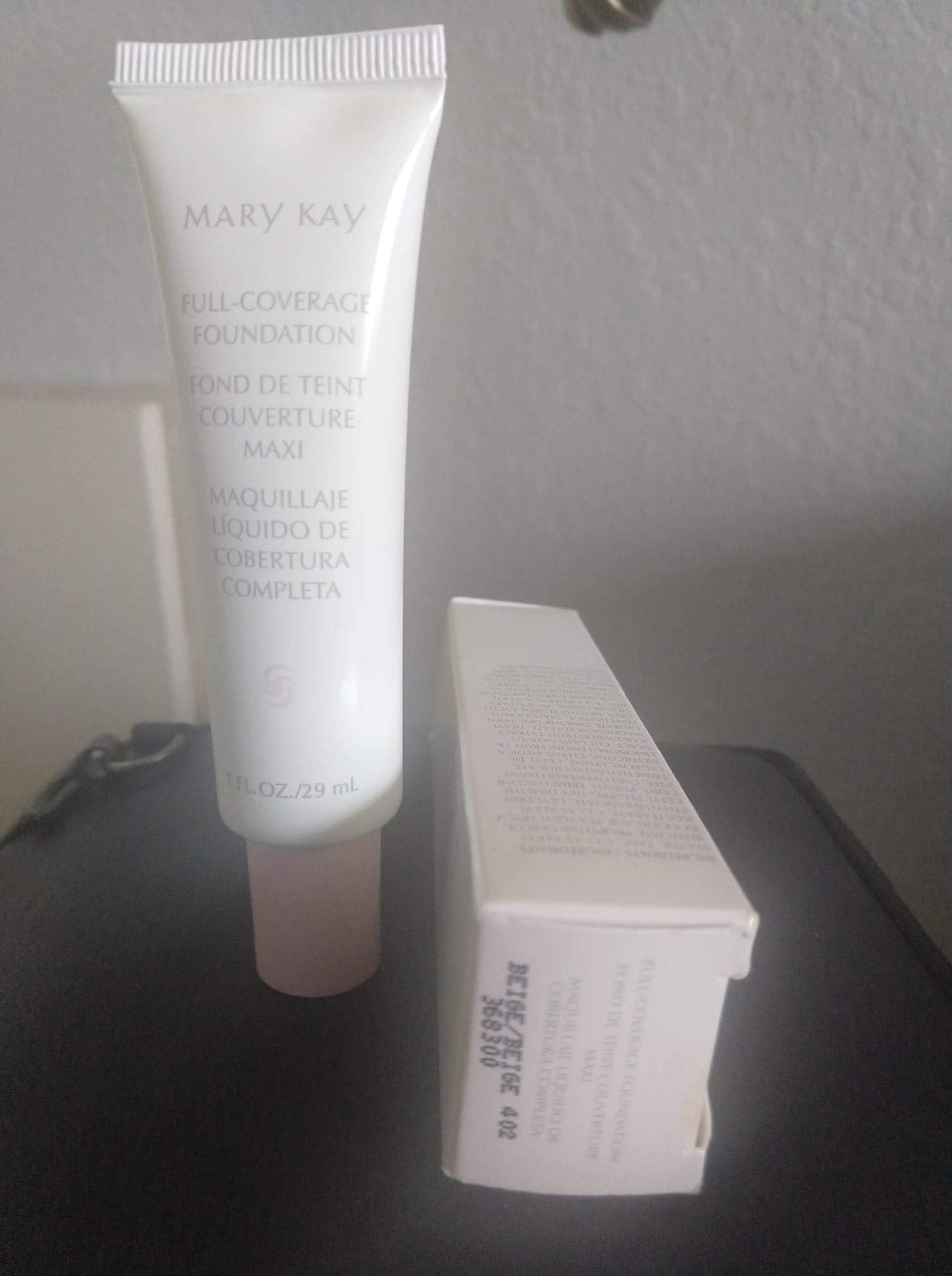 Amazon.com : Mary Kay Full Coverage Foundation Beige 302 : Foundation ...
