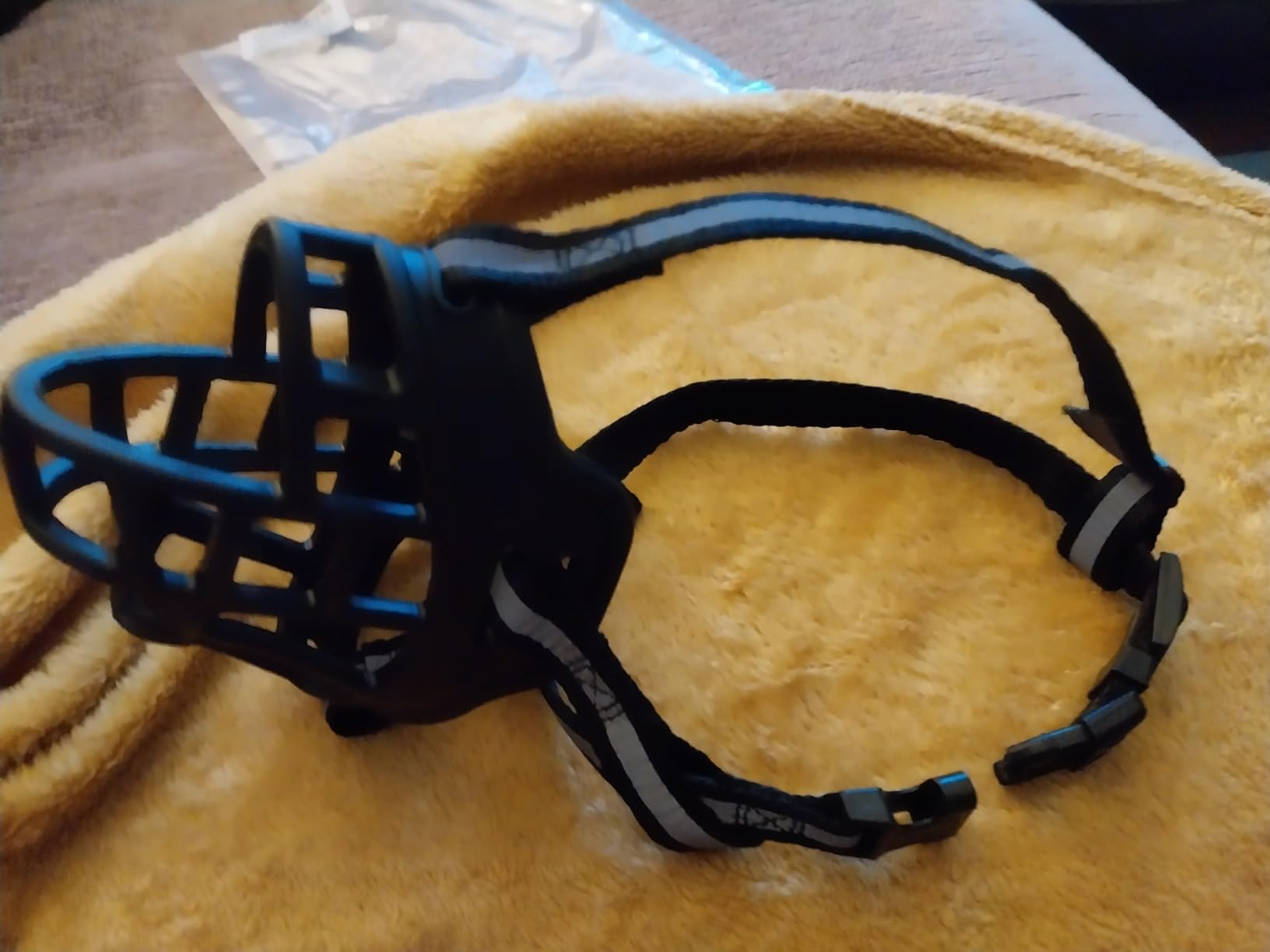 Black Muzzles,Breathable Dog Muzzle to Prevent Biting for Bullies Dogs ...