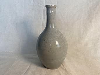 Amazon.co.jp: Yi Dynasty White Porcelain Small Jar Antique Korean ...