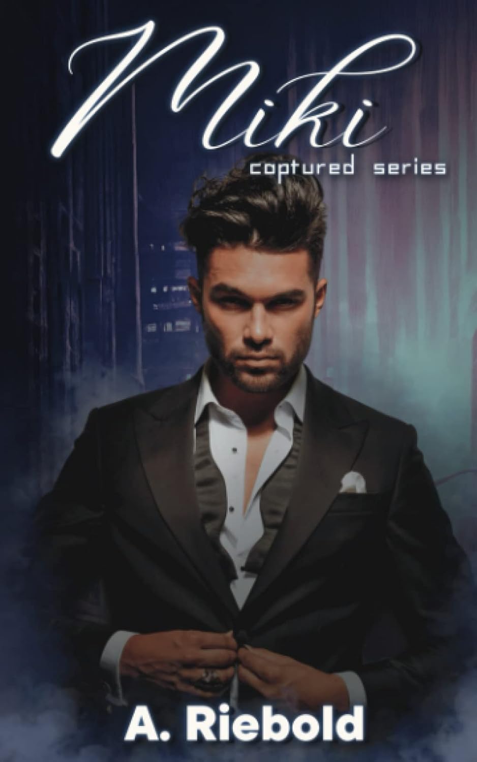 Miki: Captured Series: Riebold, A.: 9798364738998: Amazon.com: Books