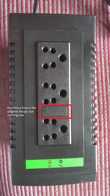 APC LSW1200 ?? 600 Watt, 230V - Voltage Stabilizer (160-285V Range ...