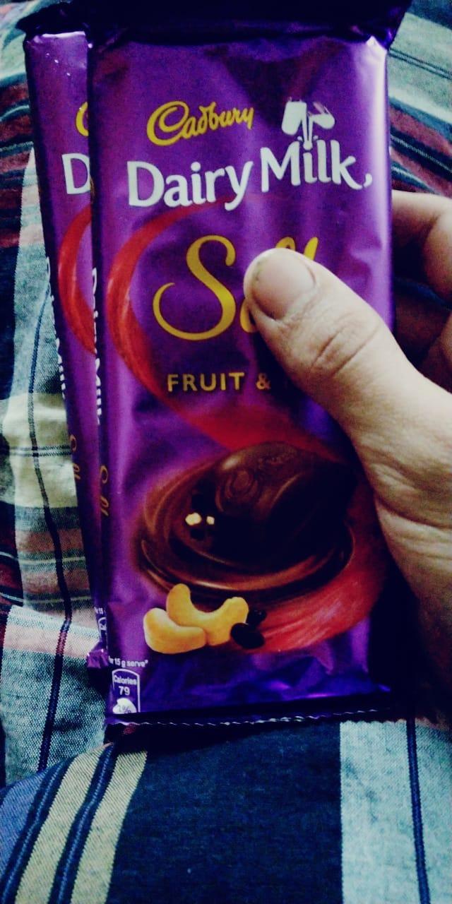 Cadbury Dairy Milk Silk Fruit and Nut Chocolate Bar, 137 g (Pack of 2 ...