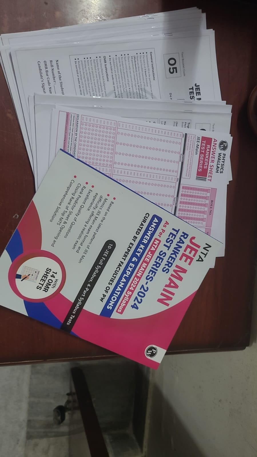 Buy PW NTA JEE MAIN Rankers Test Series - 2024 with Latest Pattern | 10 ...