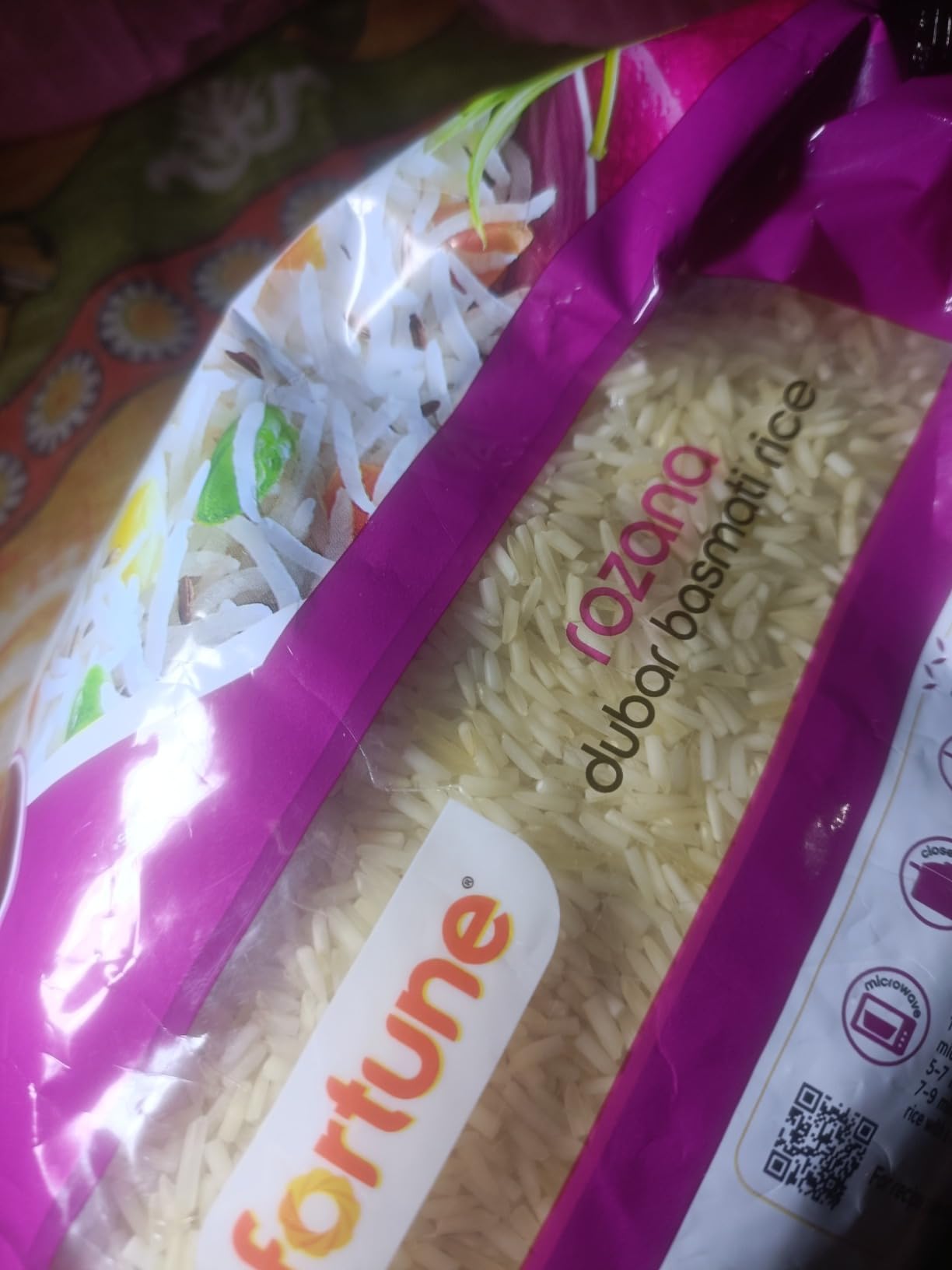 Fortune Rozana Gold Basmati Rice 1Kg | Cooked grain upto 15 mm | Fluffy ...