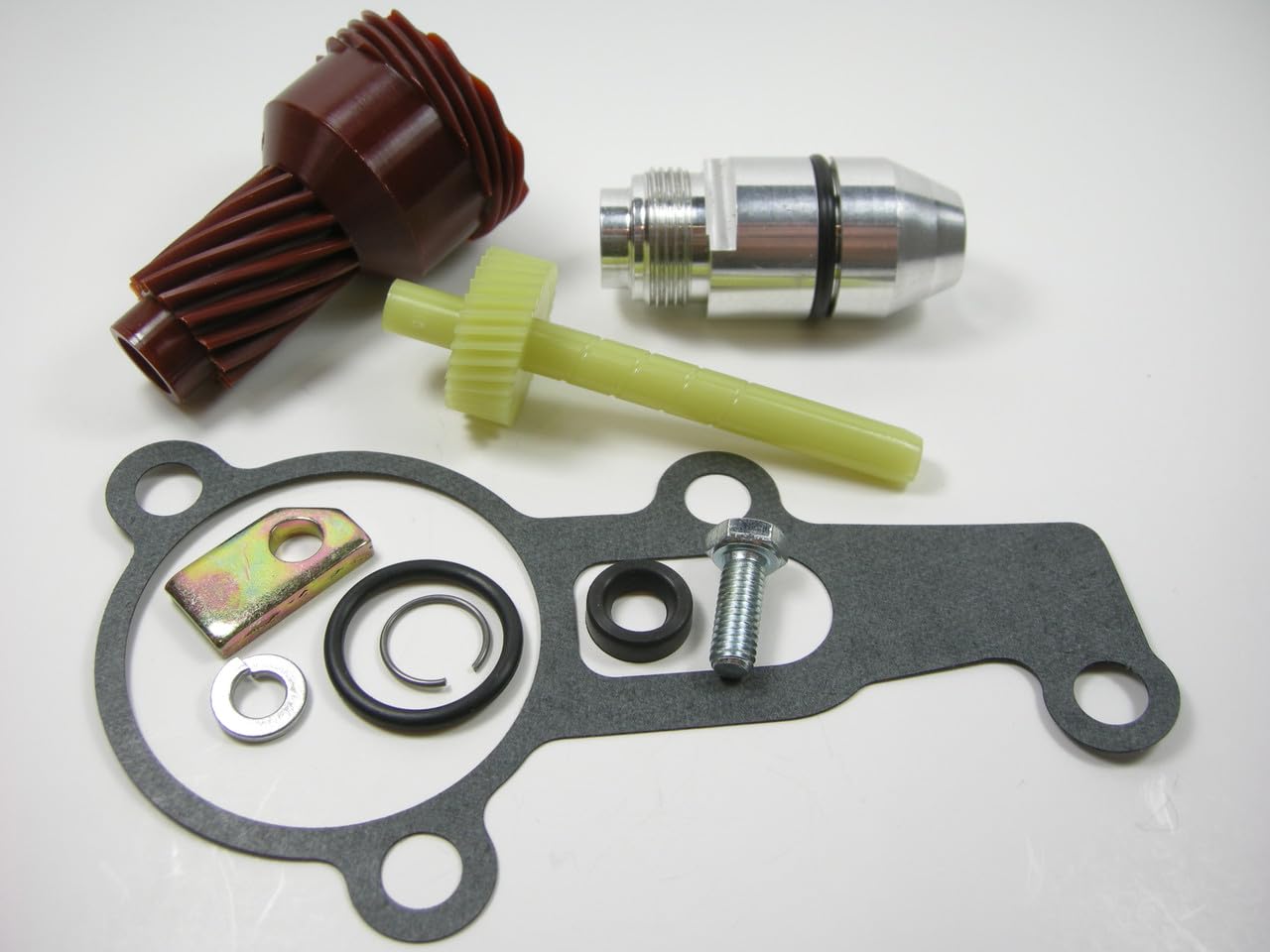 Amazon.com: 12 & 31 Tooth 2004R Complete Speedometer Kit w/Gasket Gears ...