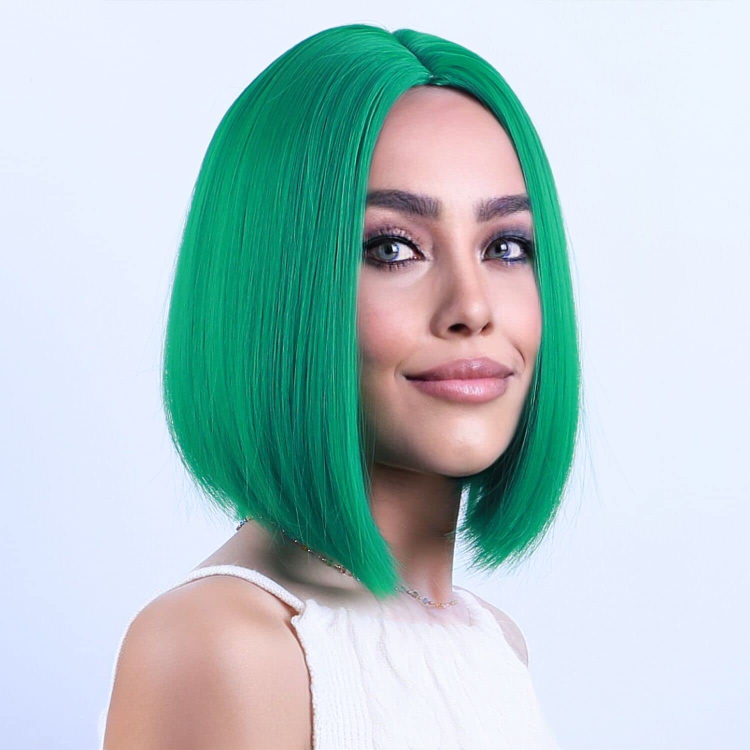 Amazon.com : MAGQOO Green Wigs for Women Short Straight Emerald Dark ...