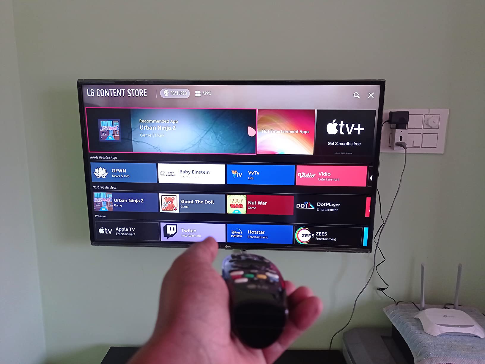 LG 126 cms (50 inches) 4K Ultra HD Smart LED TV 50UM7700PTA (Ceramic ...