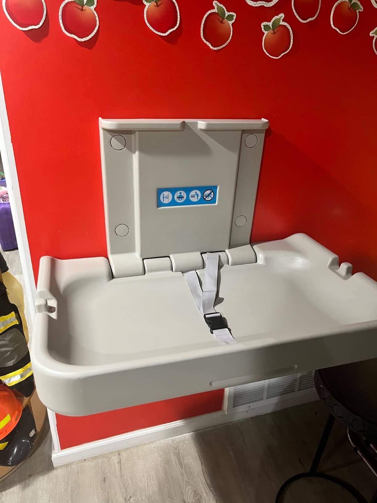 $25/mo - Finance KSITEX Baby Changing Station,Wall Mounted Diaper ...