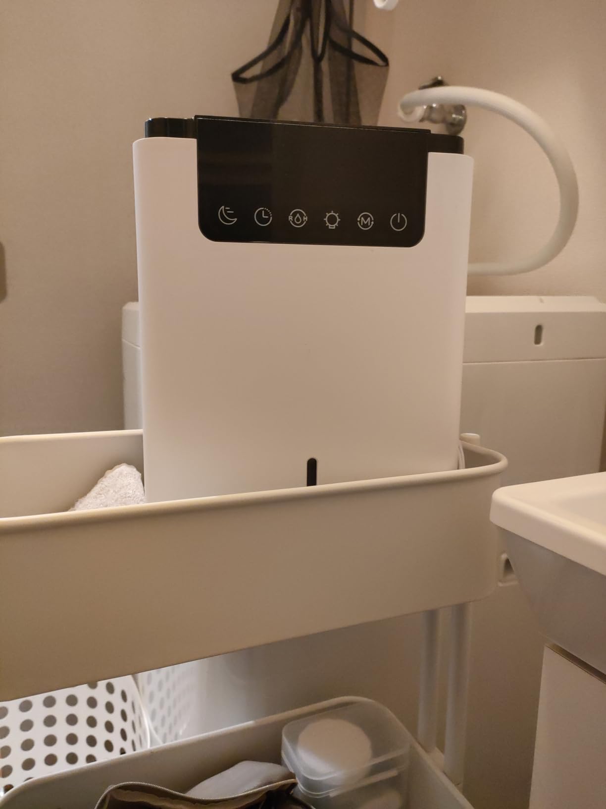 Amazon.co.jp: Centuree 除湿機 小型 除湿器【2024最新型・ 強力除湿 ・ 空気清浄】除湿機 2.2L大容量 PSE認証済み 衣類乾燥 部屋干し 湿気取り スピード乾燥 ...