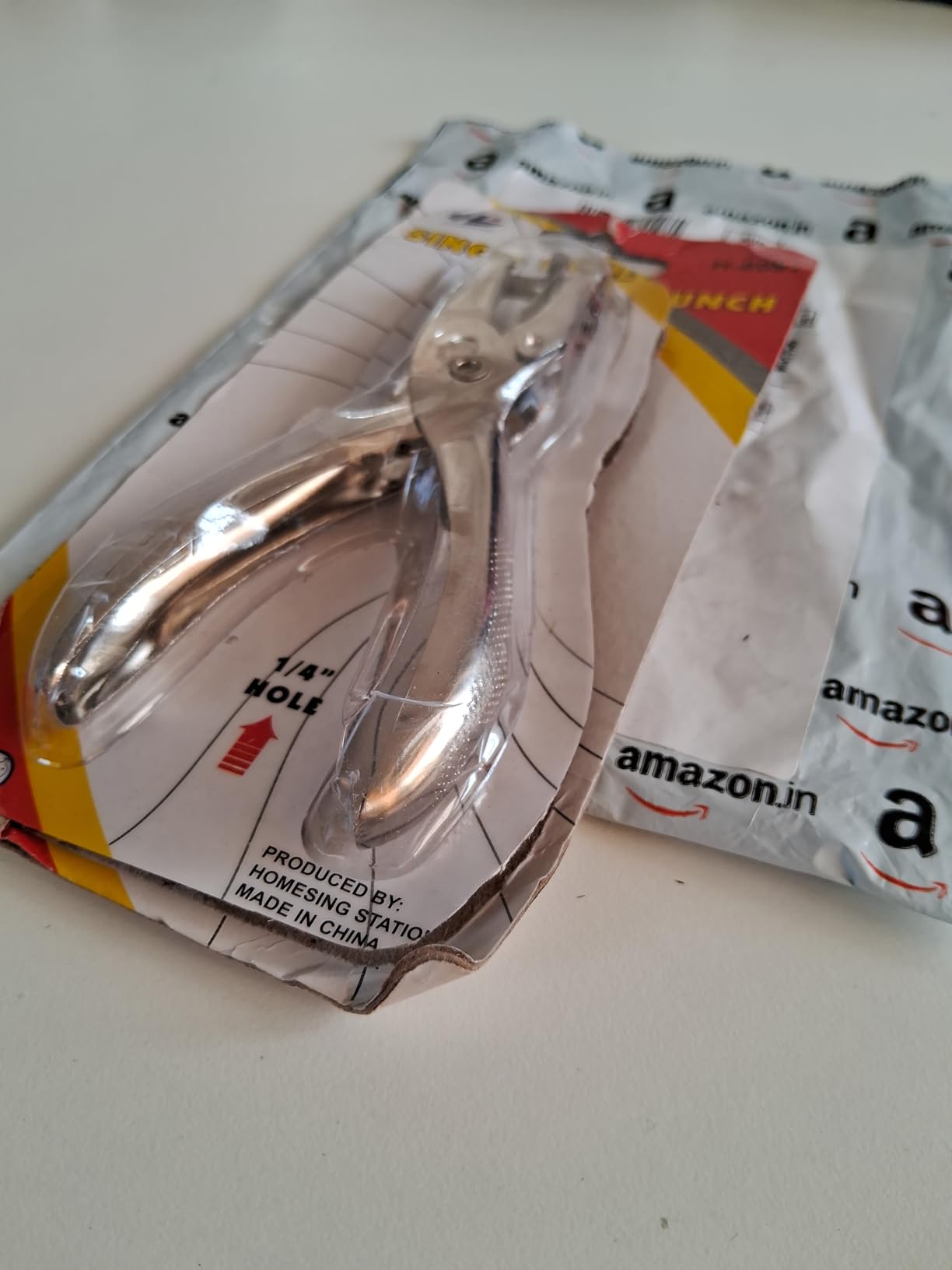 KNAFS 1 Hole Punch, Hole Puncher, 5 Sheet Punch Capacity, Classic ...