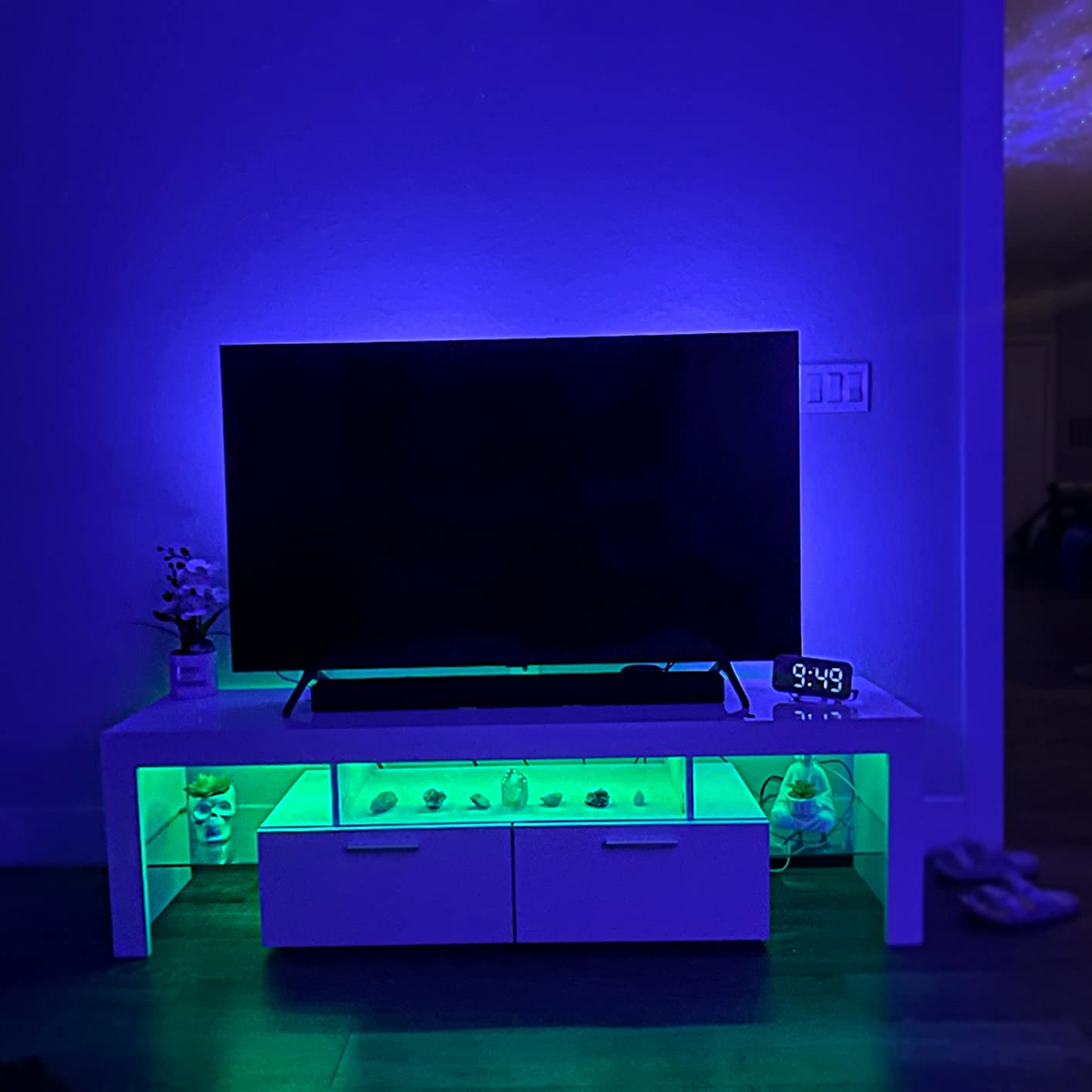 $35/mo - Finance Entrintou Modern LED TV Stand for 55/60/65 Inch TVs ...