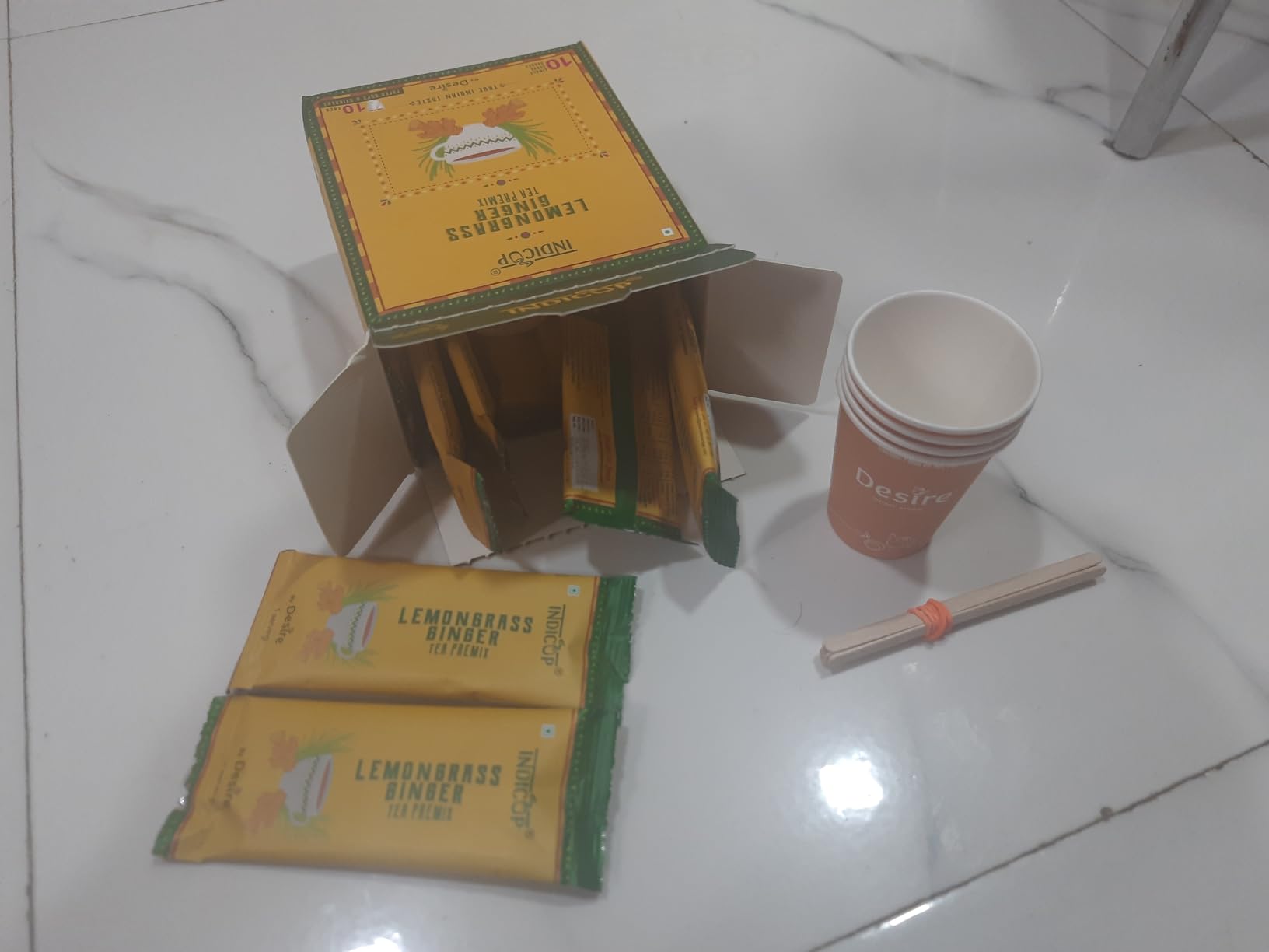 Indicup Lemongrass Ginger Tea Instant Premix, Pack of 2-20 sachets ...